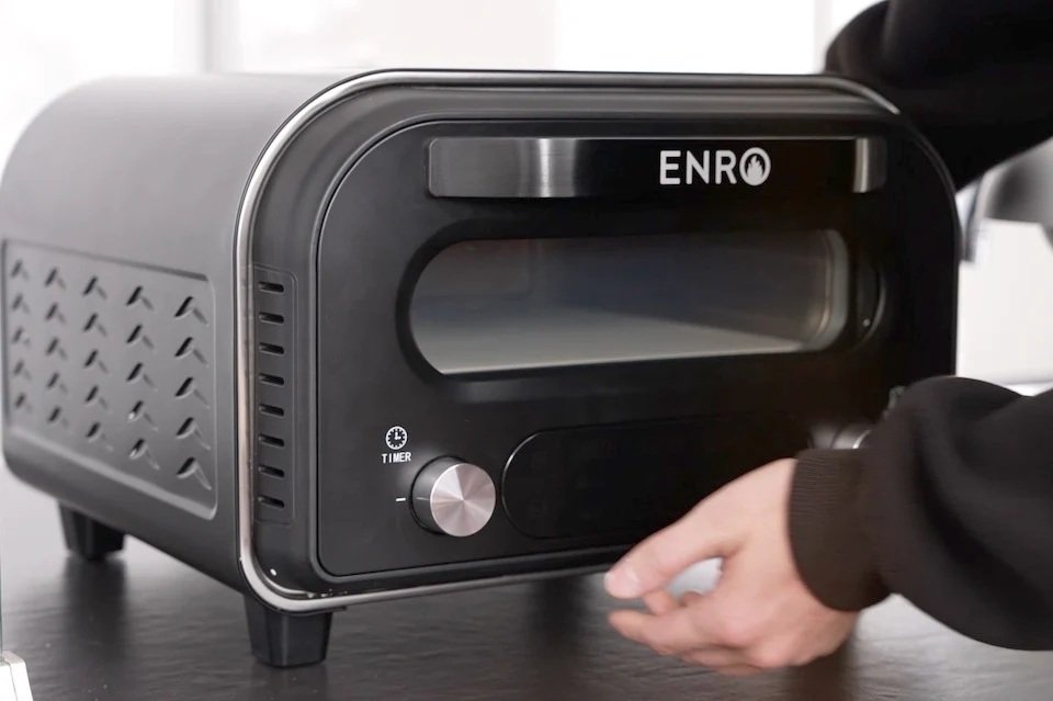 ENROピザ窯で近所迷惑なし｜最新の電気式窯焼マスターは何か変わったの？｜wansuke