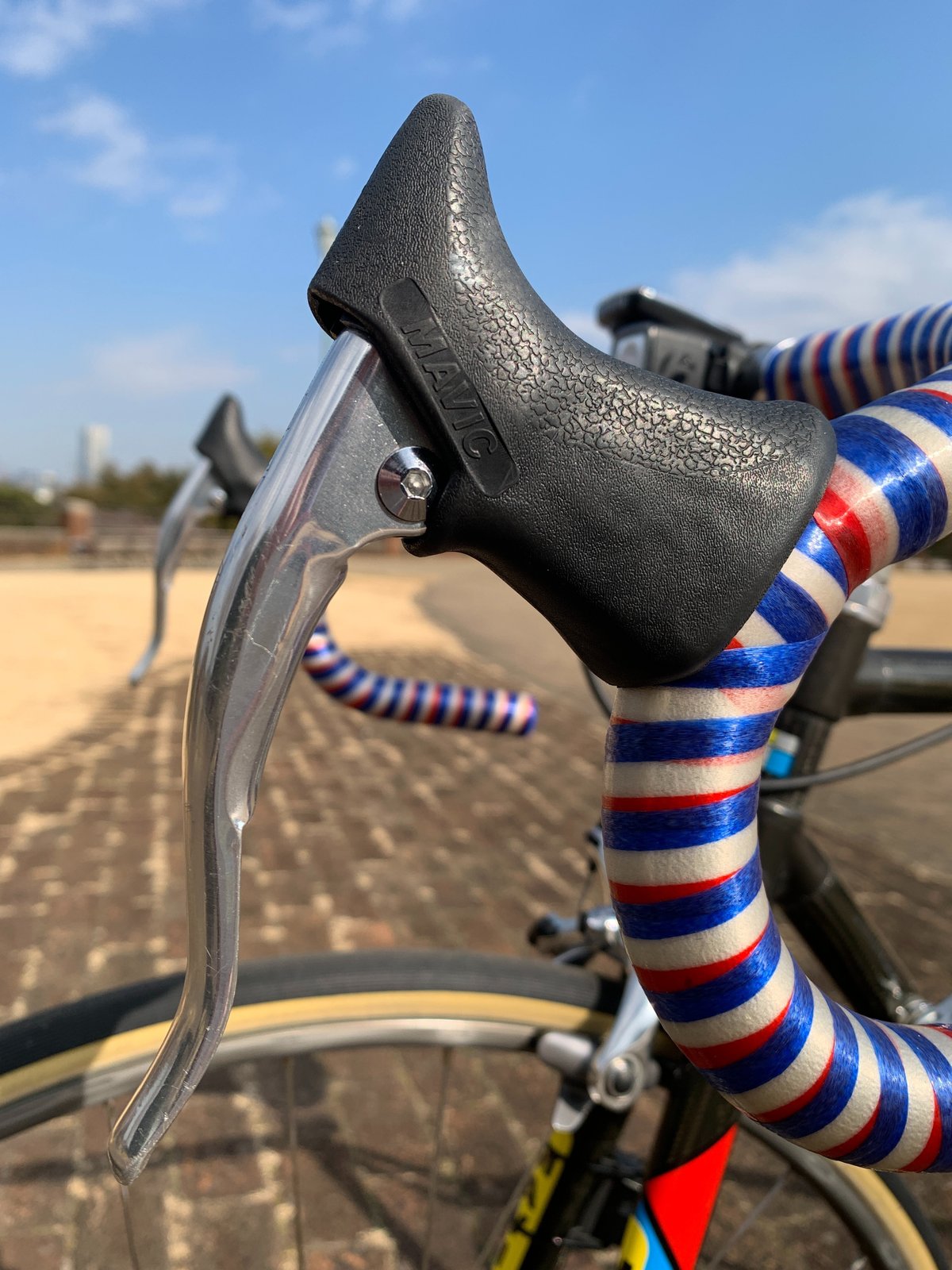 愛車紹介8 LOOK KG96 TEAM REPLICA＋MAVICコンポーネント群 ｜vogue-rider