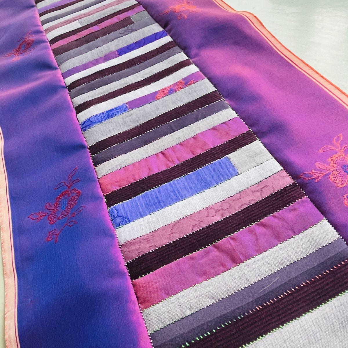 【ポジャギ制作過程】ギラギラ玉虫色のシルク 派手過ぎ？｜pojagi*sono