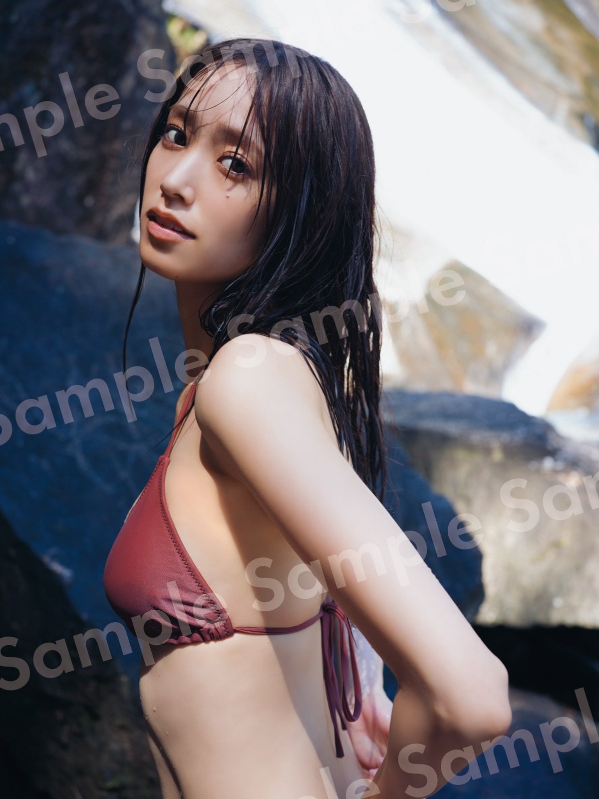 ★★เปิดจอง Hinatazaka46 Sasaki Kumi 1st Photo Book 「Mekuru Hibi」★★｜artozaka46