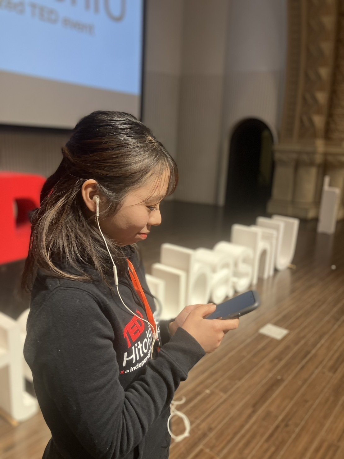 TEDxHitotsubashiU 2024 "Question"にてBuddycomを使用していただきました！｜Science Arts（サイエンスアーツ）