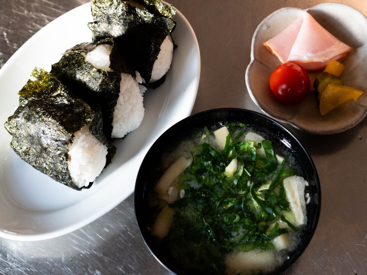 20250327（木） 年度末夏日にしみるクリームソーダ｜こいさん