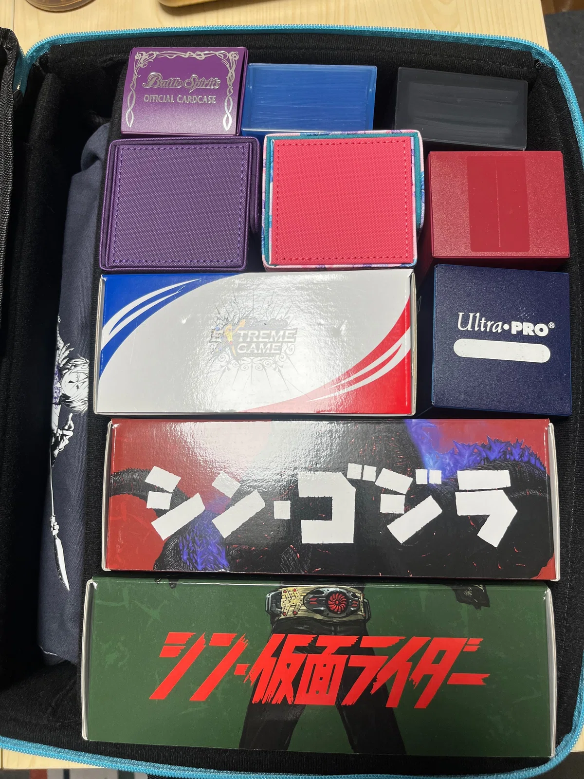 【レビュー】トレカアイテムくじに収録のTCG特化バックパック「LOGOTYPE」って何だ？｜zakuya