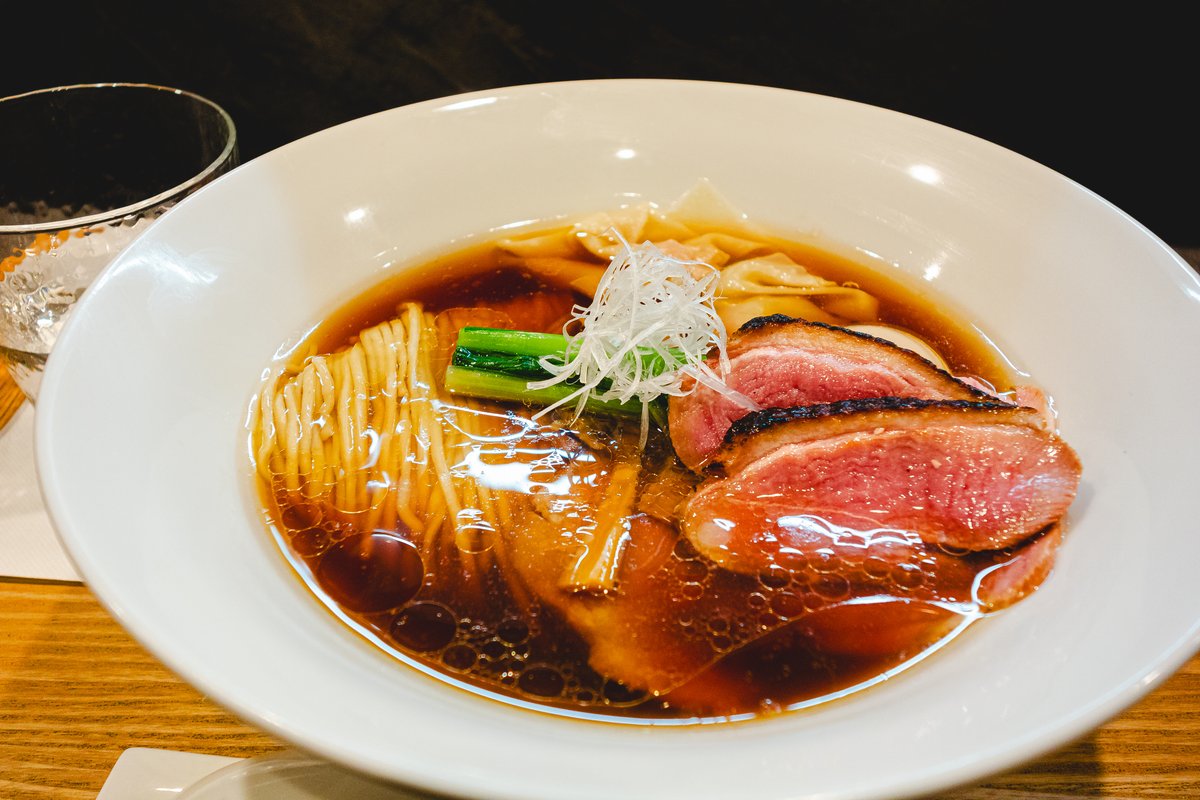 【RAMEN MATSUI 新宿御苑前】美しい！美し過ぎるラーメン！｜かんちゃん(kansugi) | 簡単レシピ研究家
