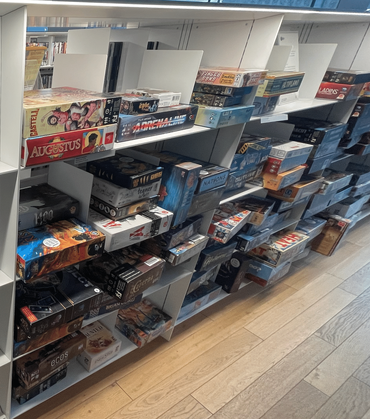 BOARD GAME RESORT GAW JOURNAL＃07 「教育現場のためのゲーム開発が始動！」 福田遼・秋山仁志（Teacher Teacher）×GAW｜ボードゲームリゾート ...