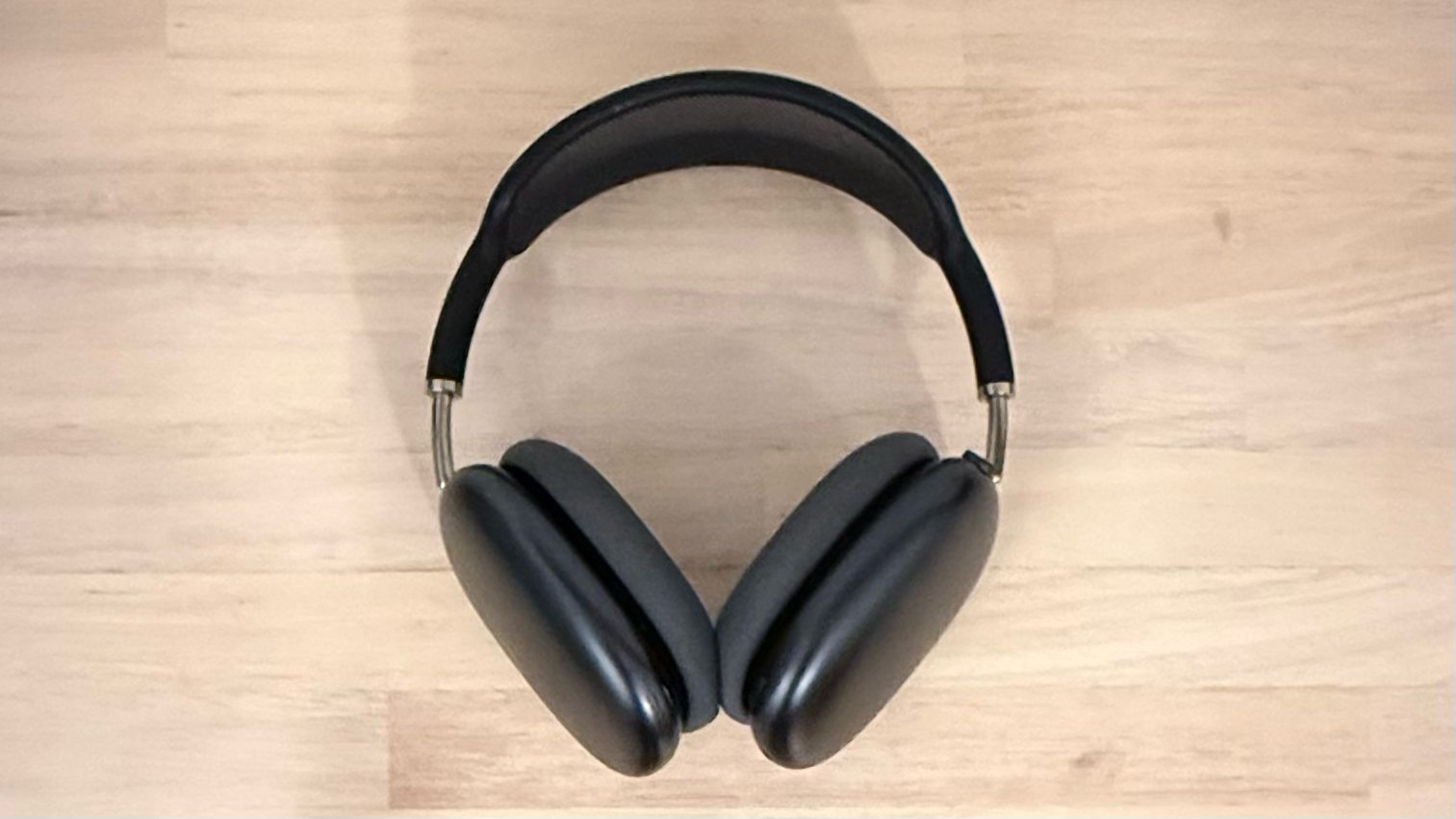 AirPods Maxが、24bit/48kHzロスレスオーディオに対応するとの AirPods Maxが、24bit/48kHzロスレスオーディオに対応するとの