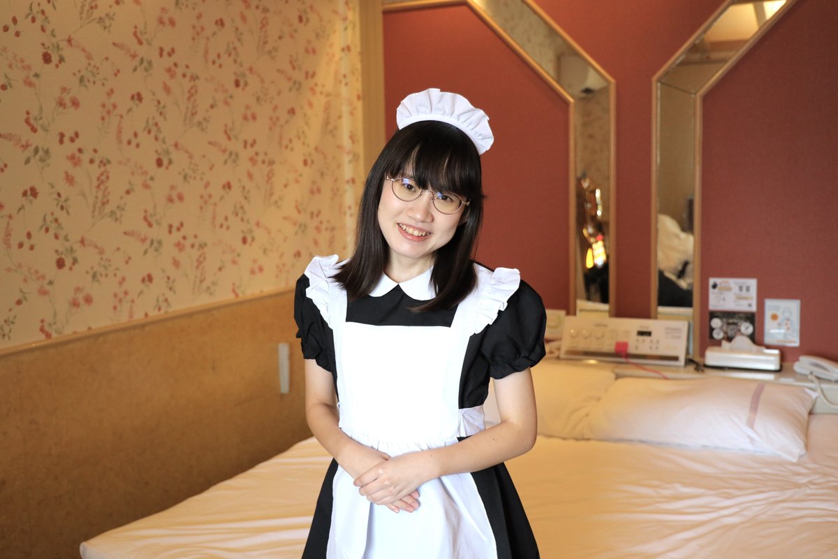 大人少女 35 初めてのメイドさん 1｜YoshiSAN