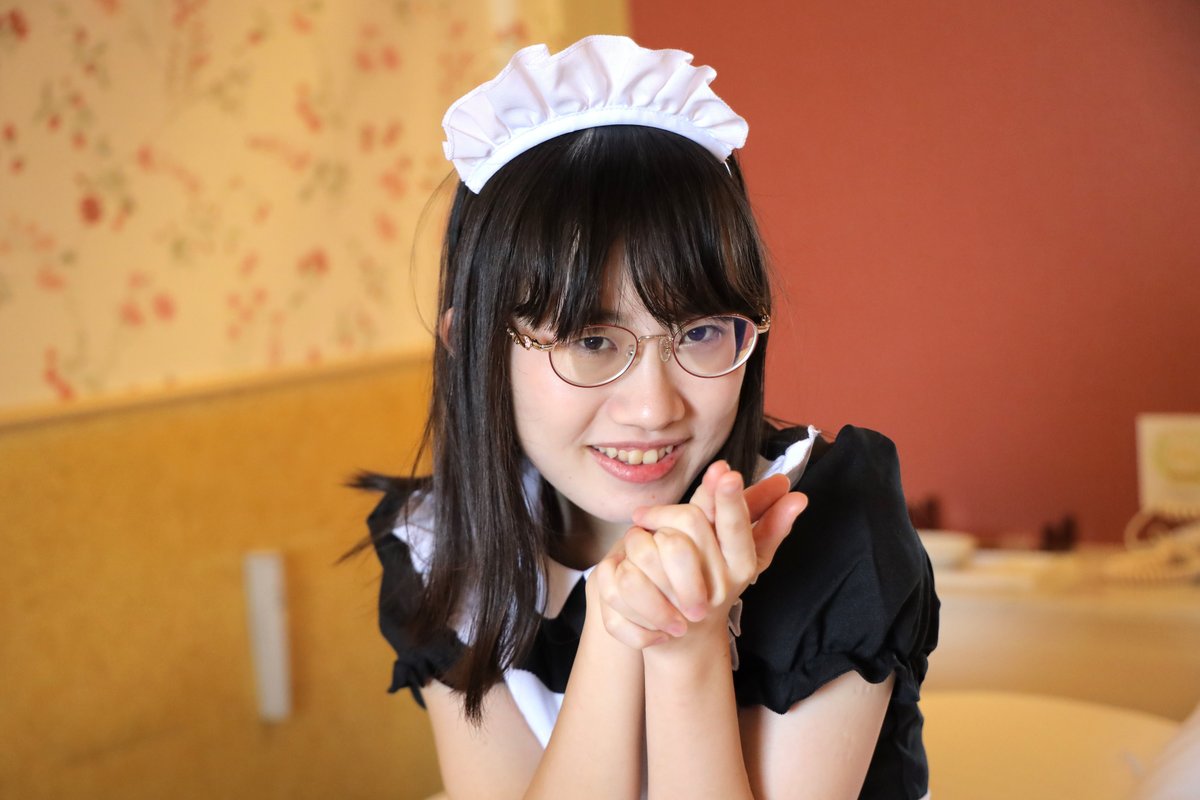 大人少女 35 初めてのメイドさん 1｜YoshiSAN