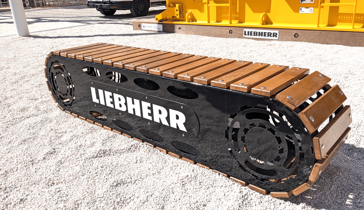 息子（5歳）と二人で世界三大重機展bauma2025@ミュンヘンに行ってきた｜ししど ちせい