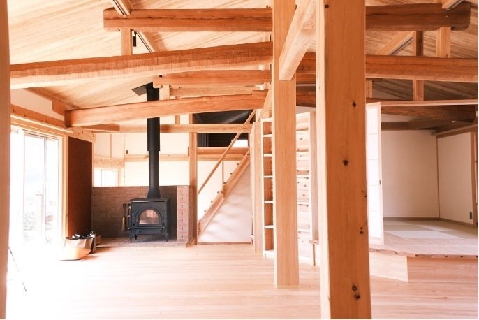 『目指せ、古民家！』 森から生まれたお家、こだわり抜かれた木組みの技術。 -工舎澄み処- 【スポットレターvol.8】｜TEGAMIYA