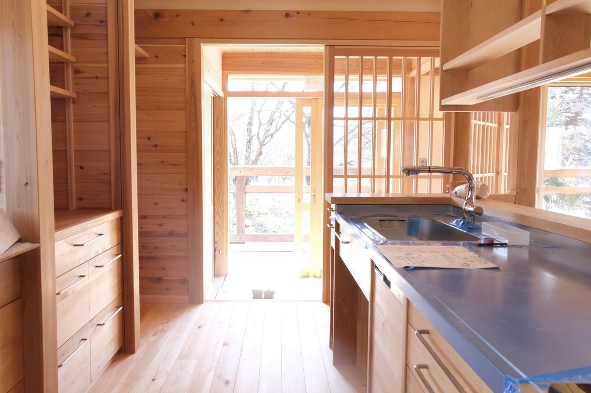 『目指せ、古民家！』 森から生まれたお家、こだわり抜かれた木組みの技術。 -工舎澄み処- 【スポットレターvol.8】｜TEGAMIYA