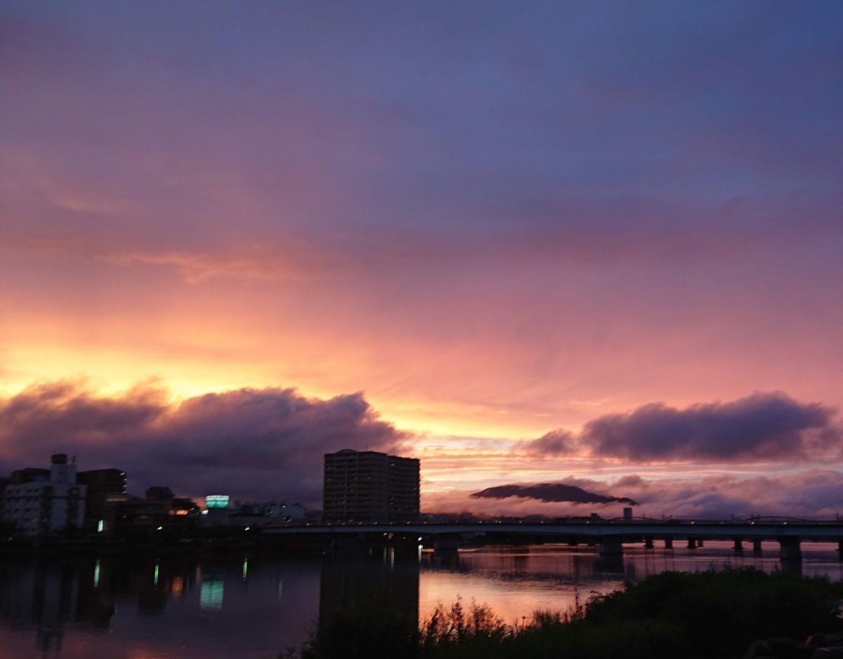 自己紹介｜ADHD・ASD・HSP併存、私と似た人居ない？｜不器用な26歳OL｜はじめてのnote ｜Karina｜後悔のない人生にする｜ADHD・ASD・HSP併存 ＠26歳OL