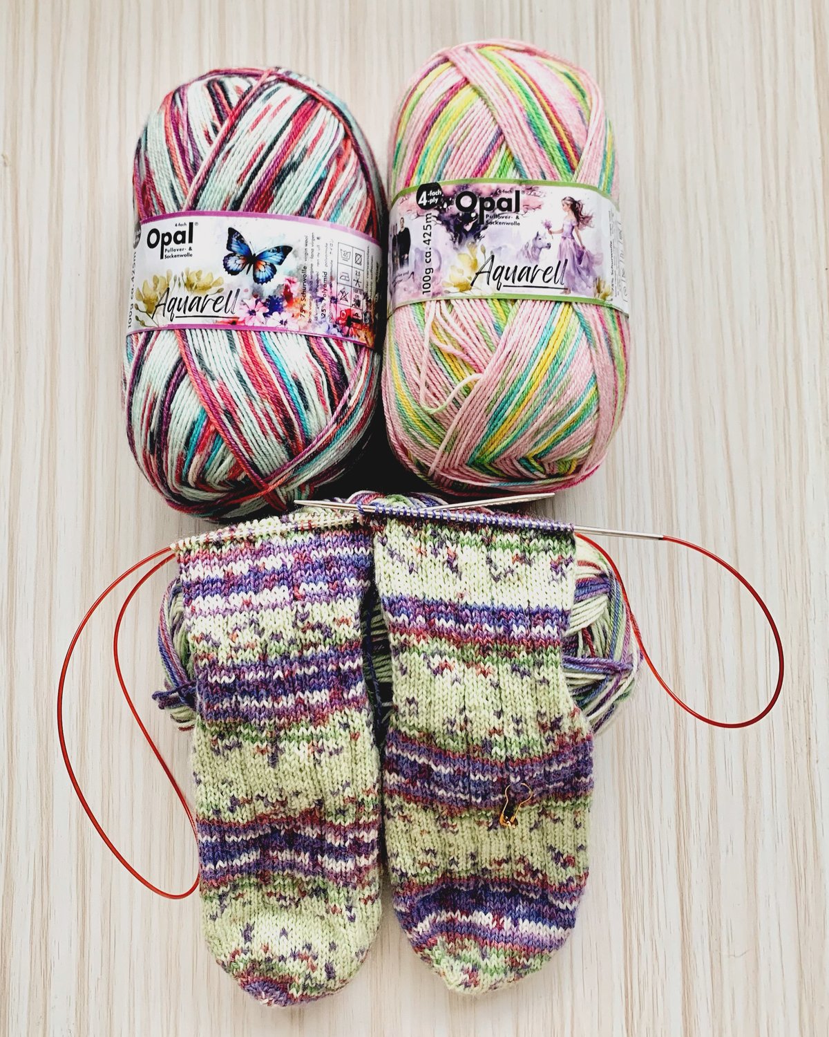 opal新作『Aquarell』で編みました♡｜cotto mou/心躍る手編み靴下作家の備忘録