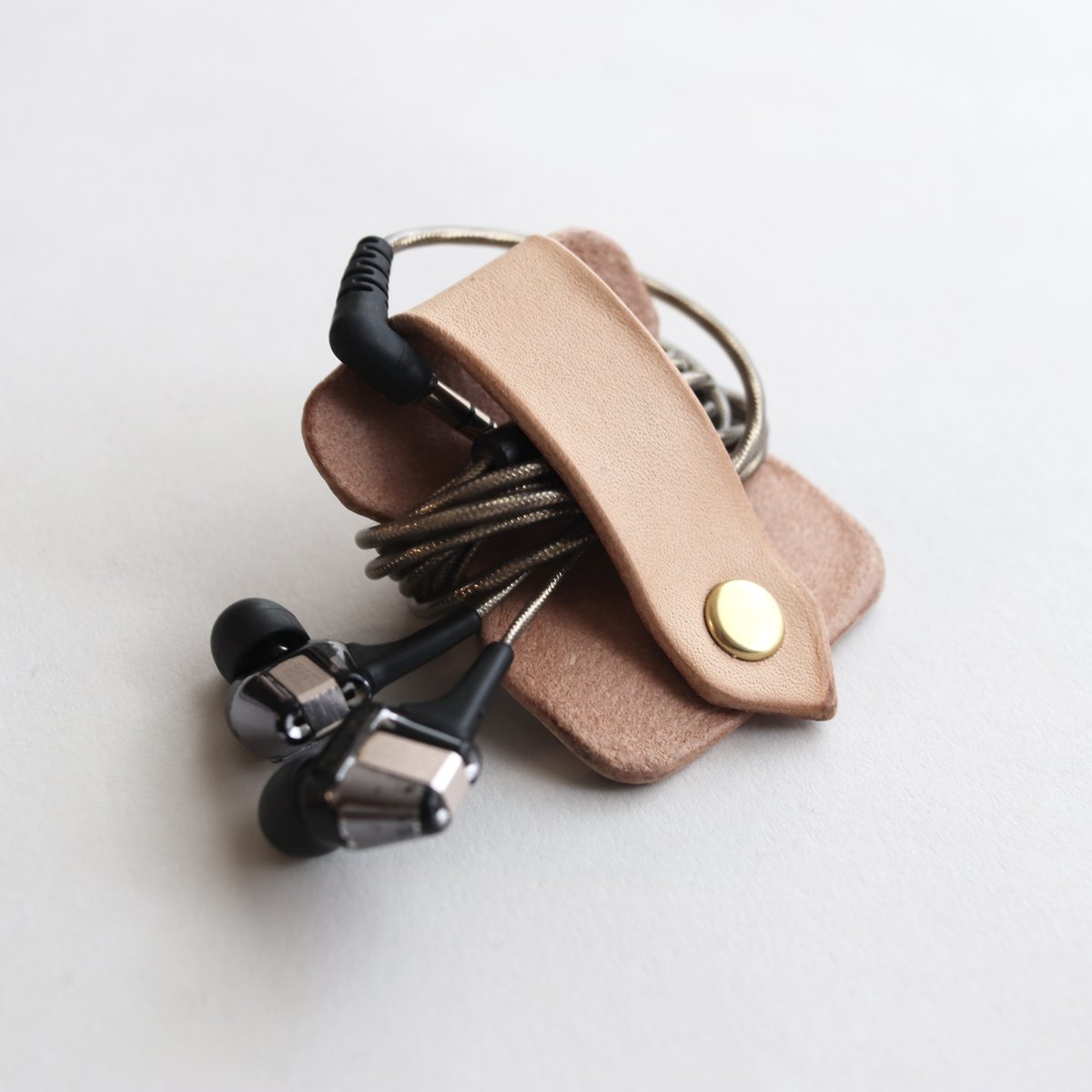 レザーコードクリップのカスタマイズ｜草木染レザーSou-no-Iro