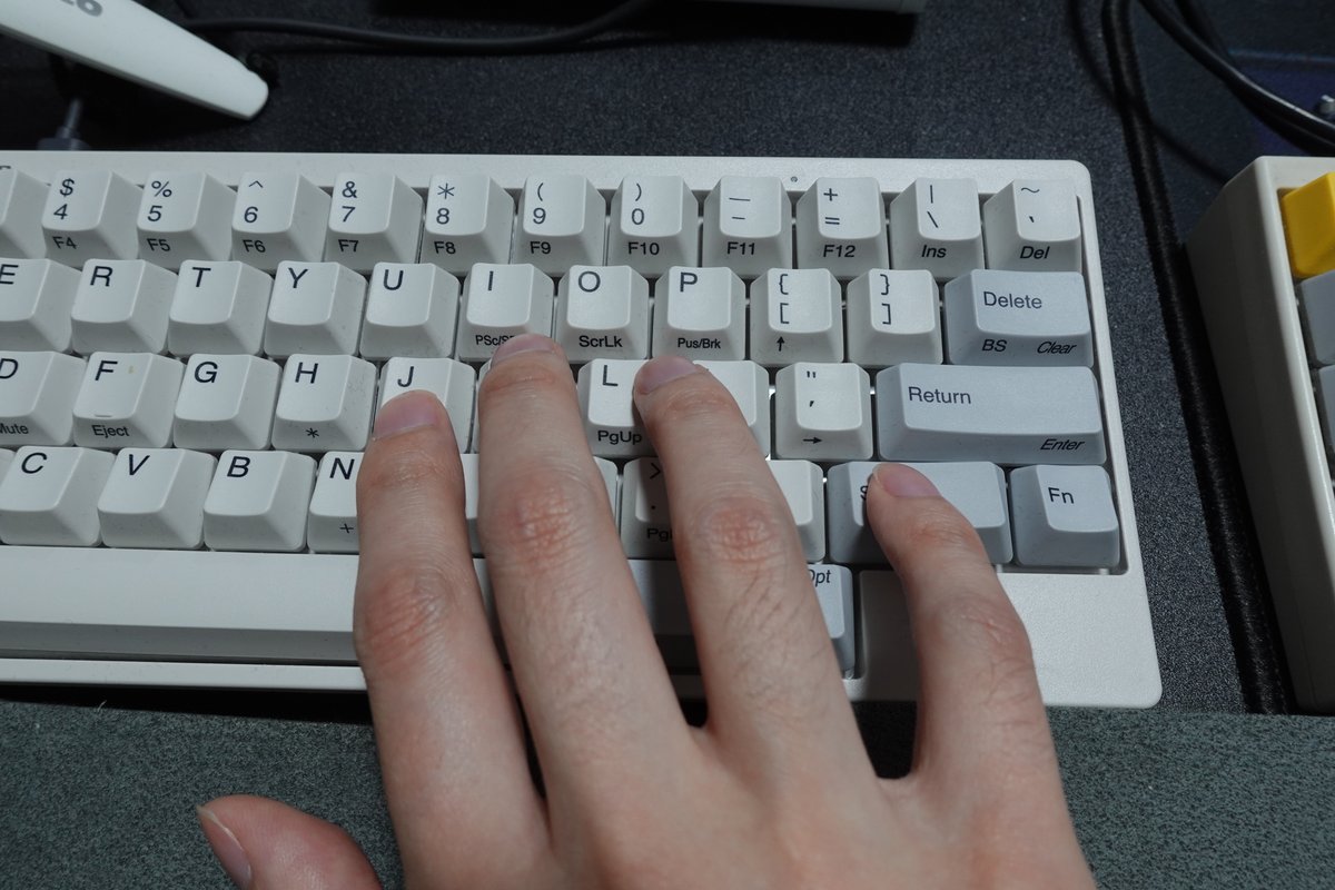 キーボードのホームポジションって間違ってない？｜grimoire@Web系IT屋