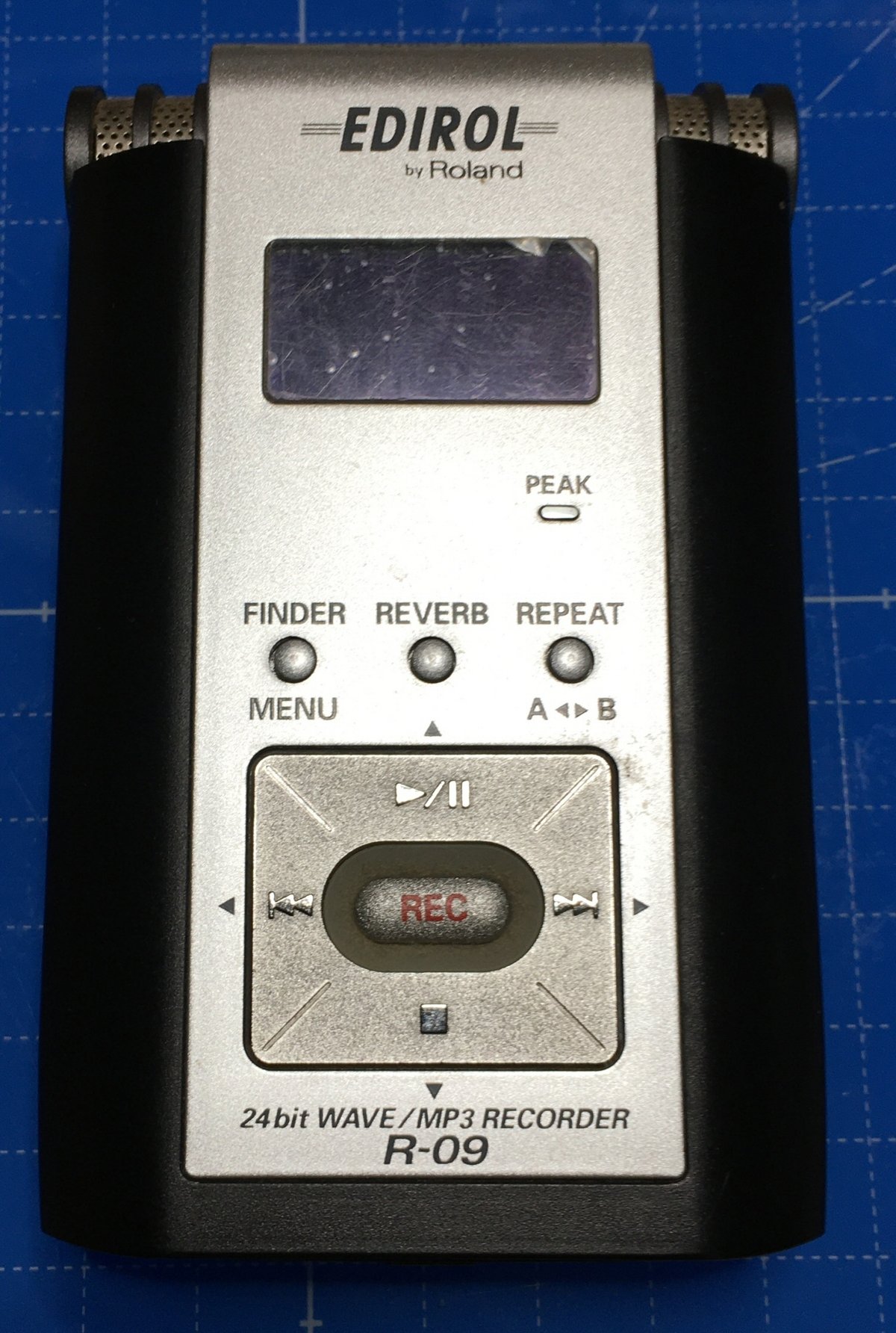 ローランドEDIROL R-09分解｜KAKAKKO（かかっこ）