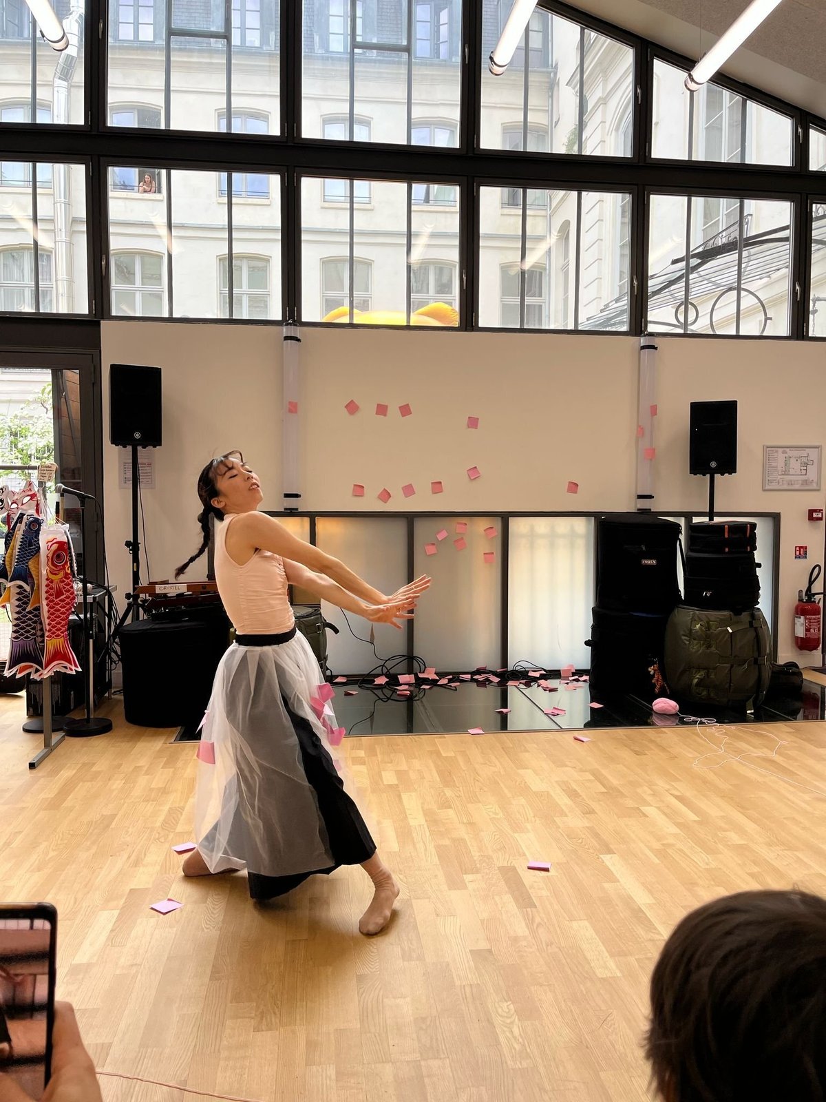 Festival Hanami 2025 永遠は一瞬で一瞬は永遠で (創る脳みその道筋 vol.1)｜tomomomomore | Dance ...