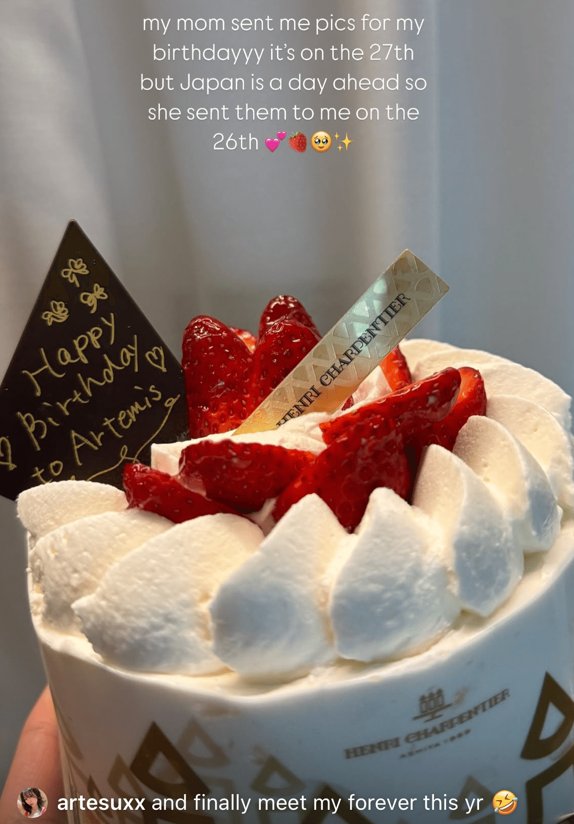 Luna Sugihara (Luna Sea - Sugizo's daughter) 29th birthday｜Pizza