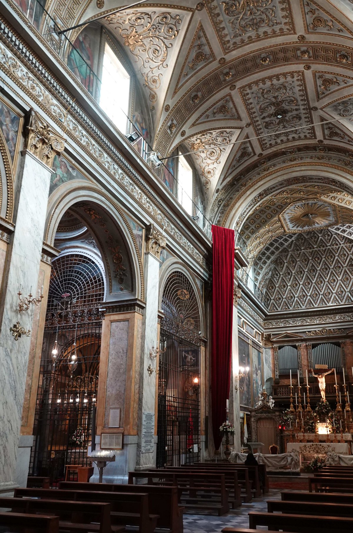 天使たちが運んだ善きすすめの聖母子画｜J plus S