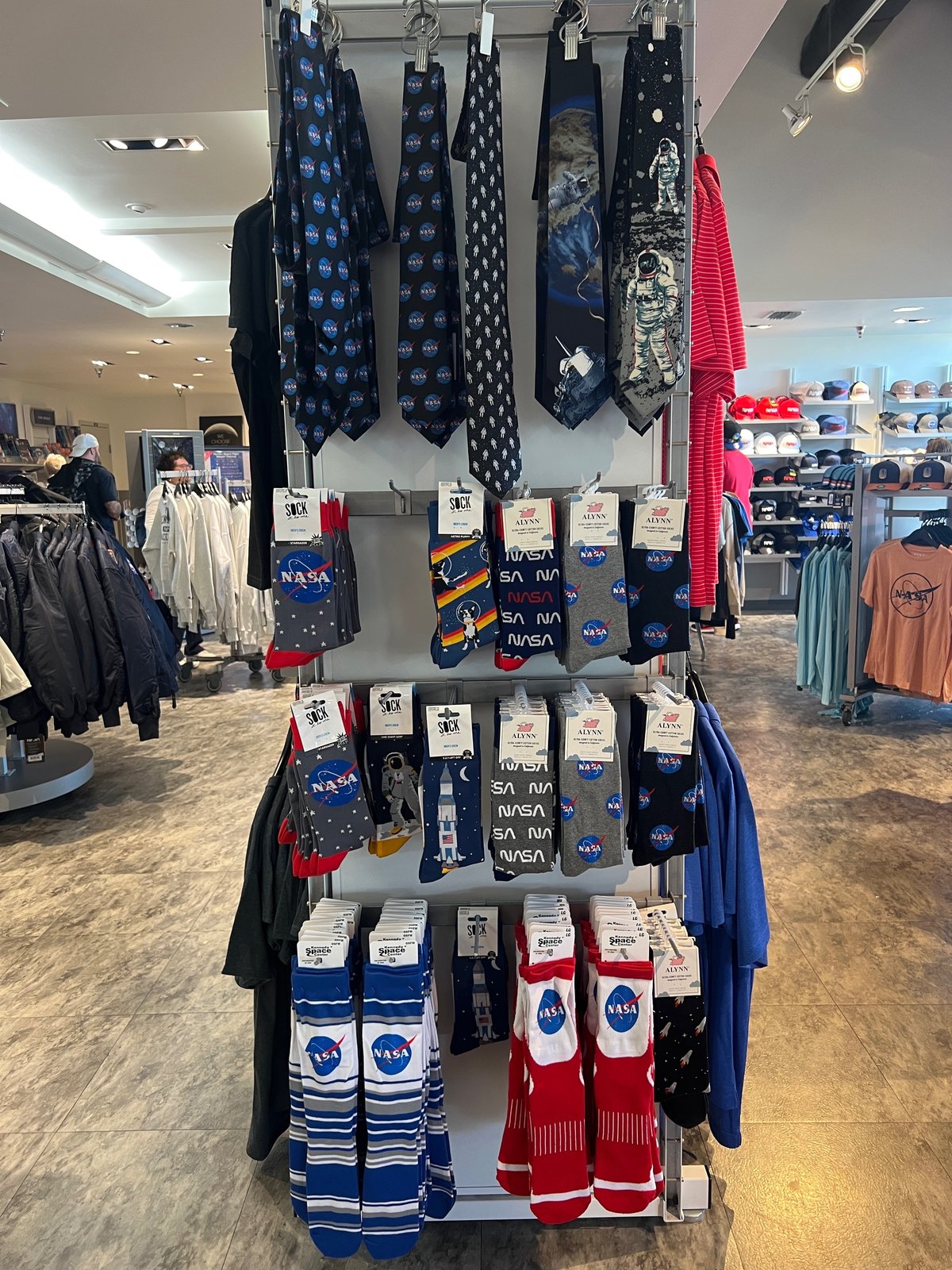 【アメリカ・フロリダ旅行記 5/5】NASA好き必見！ケネディ宇宙センターの回り方・見どころ・費用レポート｜おかめちゃん🇬🇧イギリスワーホリ ...