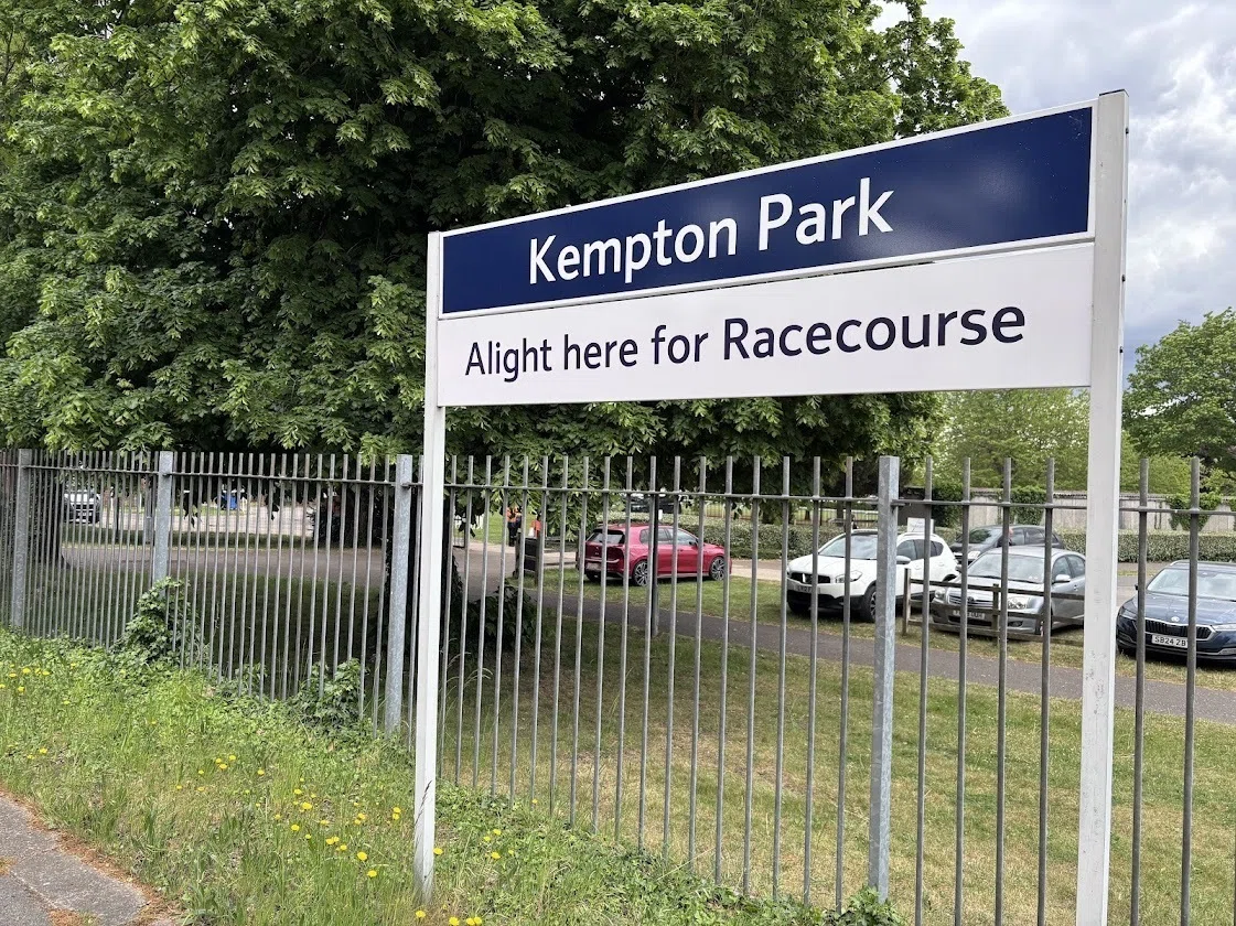 【海外競馬鑑賞】英・ケンプトンパーク競馬場│Kempton Park Racecourse｜Kotaro S