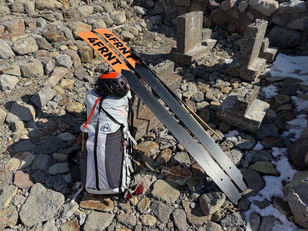 バックカントリースキーの装備リスト：避難小屋・テント泊バージョン｜Shintaro Aikawa