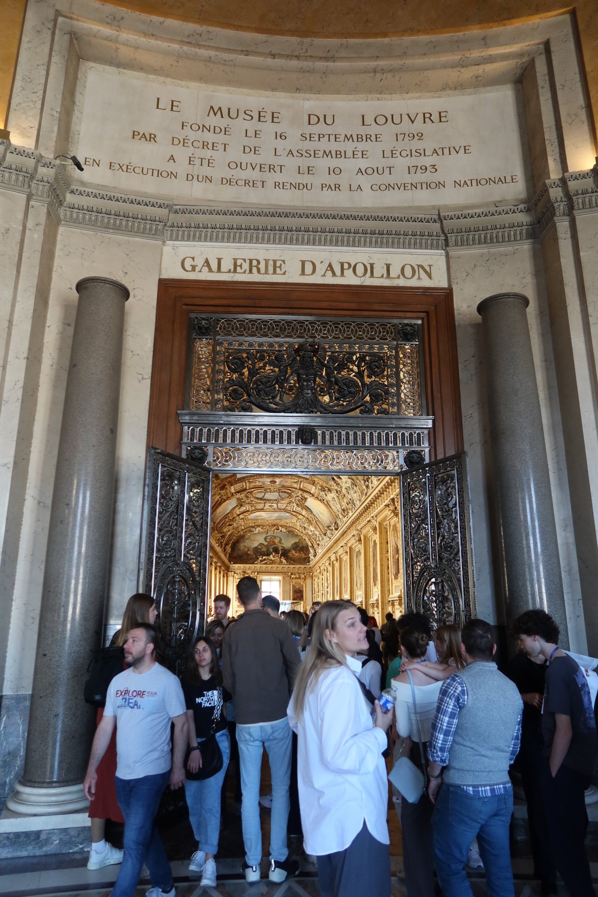 観光地は朝一番がいいとは限らない【パリ旅その6】｜Ishiguchi Mizuha