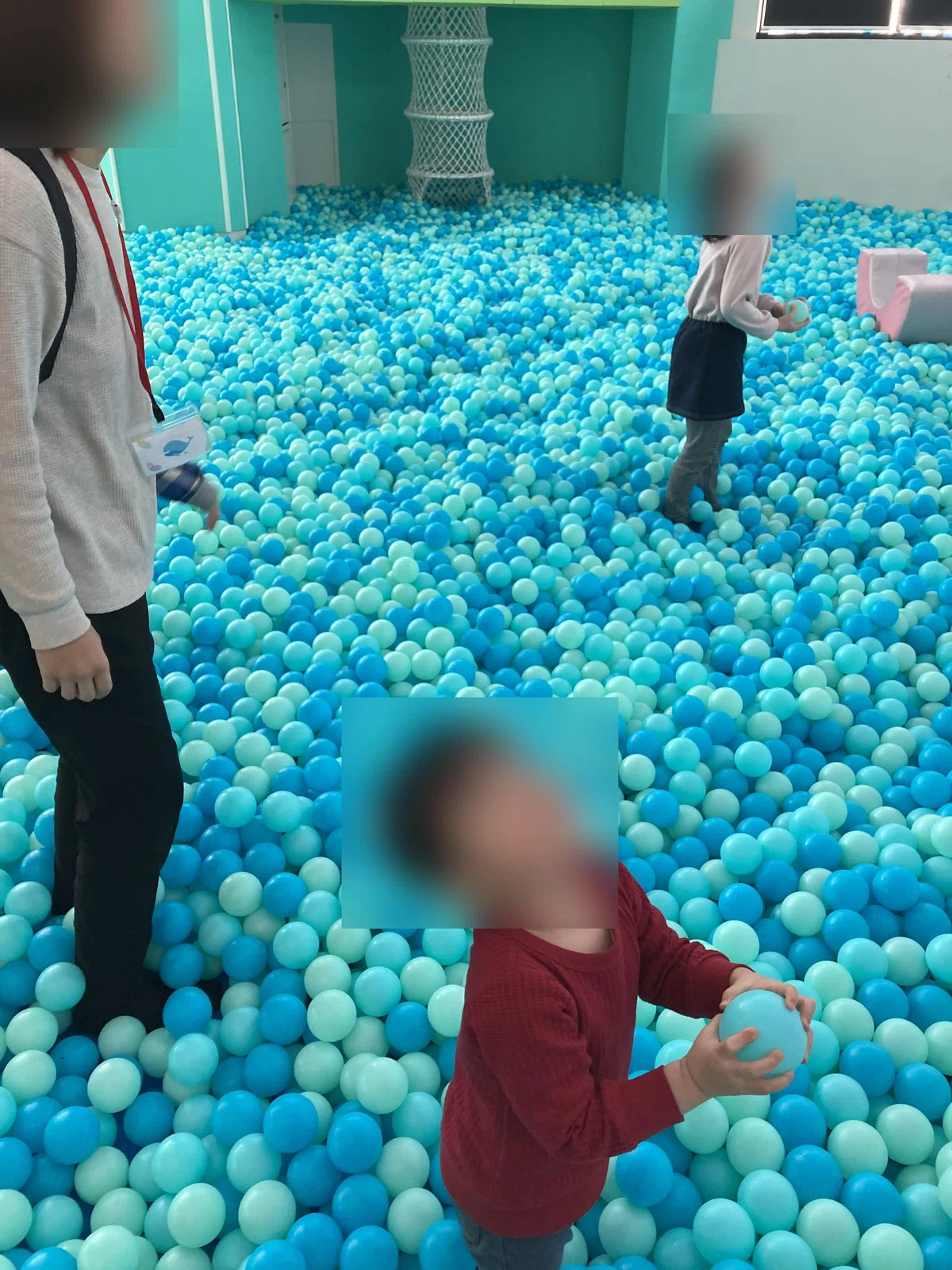 I went to Kurunto in Nagai City, which has a huge ball pit｜さだお