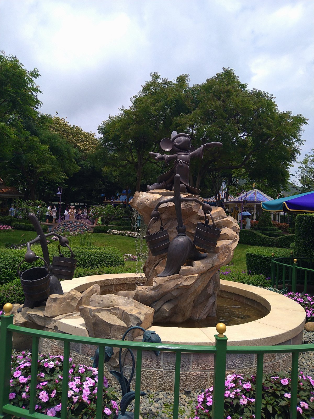 雨女vs雨季に入りかけた香港┃香港旅行2025GW 2日目①｜azusan