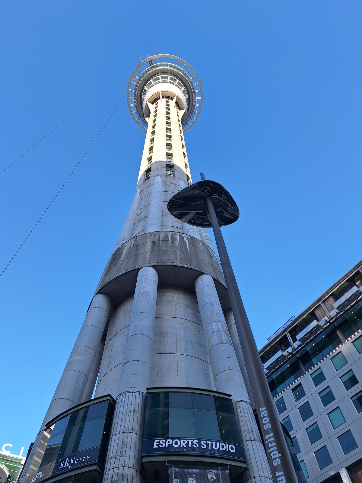 オークランド旅 🇳🇿：スカイタワーに登ってみた｜𝐊𝐄𝐍 𝐒𝐊𝐘𝐖𝐀𝐋𝐊𝐄𝐑