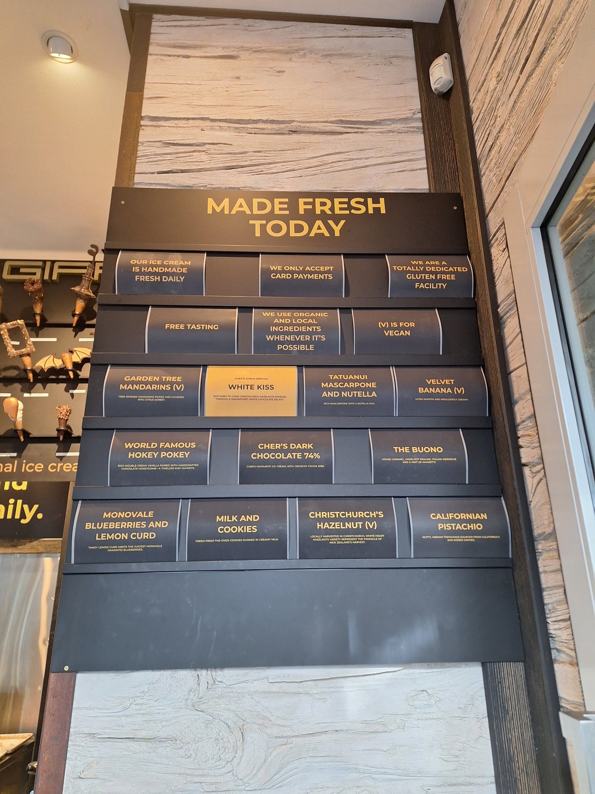世界で孤独のグルメ：🇳🇿 オークランド、メディアに人気のアイス屋さん｜𝐊𝐄𝐍 𝐒𝐊𝐘𝐖𝐀𝐋𝐊𝐄𝐑