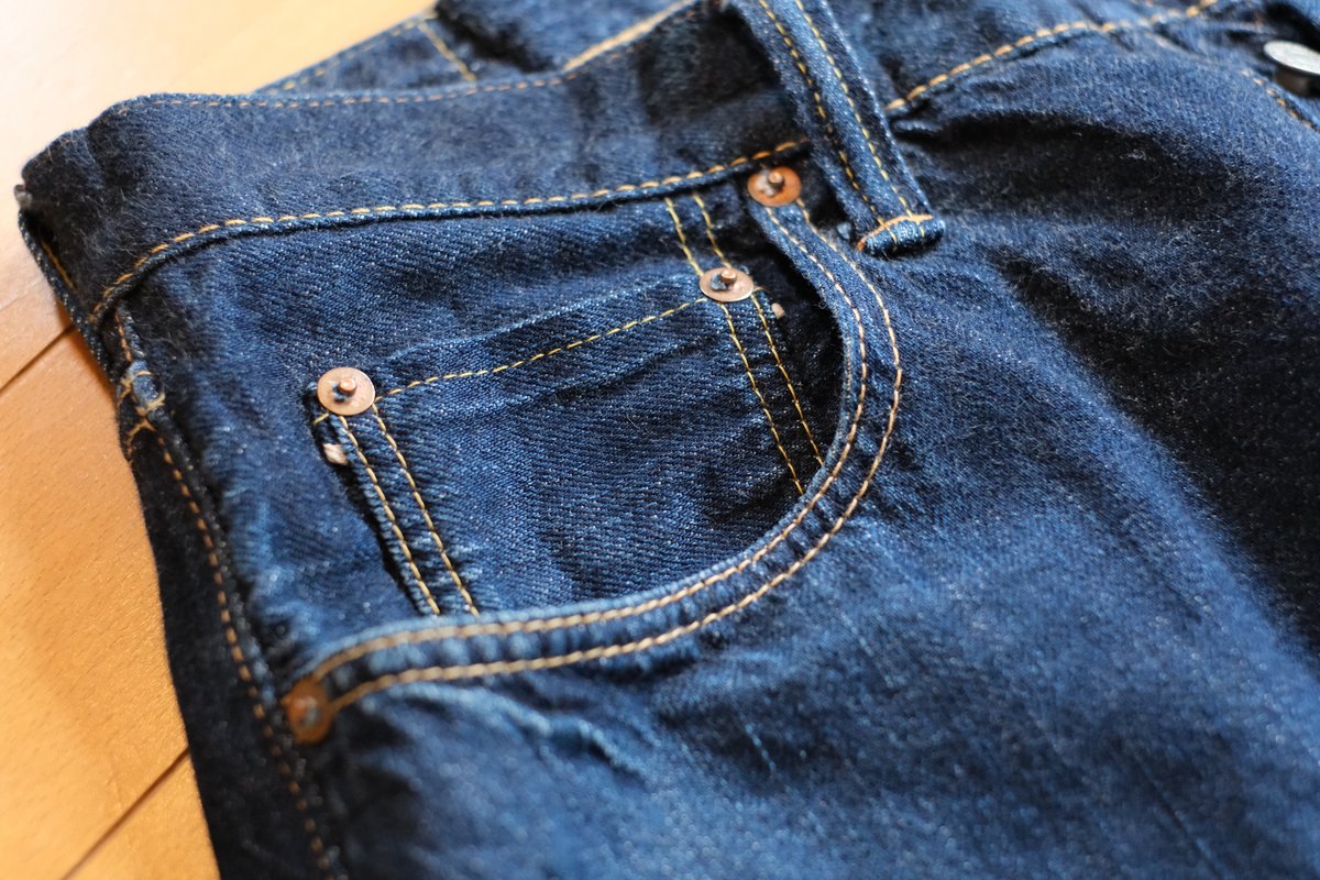 【デニムの経年変化実験室】ジーンズ穿き込みレポート。穿き込み半年にして、やっと色落ちが確認できるように。6カ月編｜Shogo Koike 創筆家