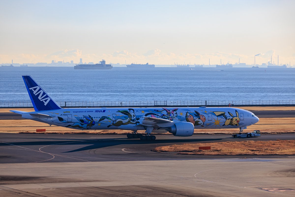 ドシロートでもわかる飛行機の見分け方ーB777編｜nasujin
