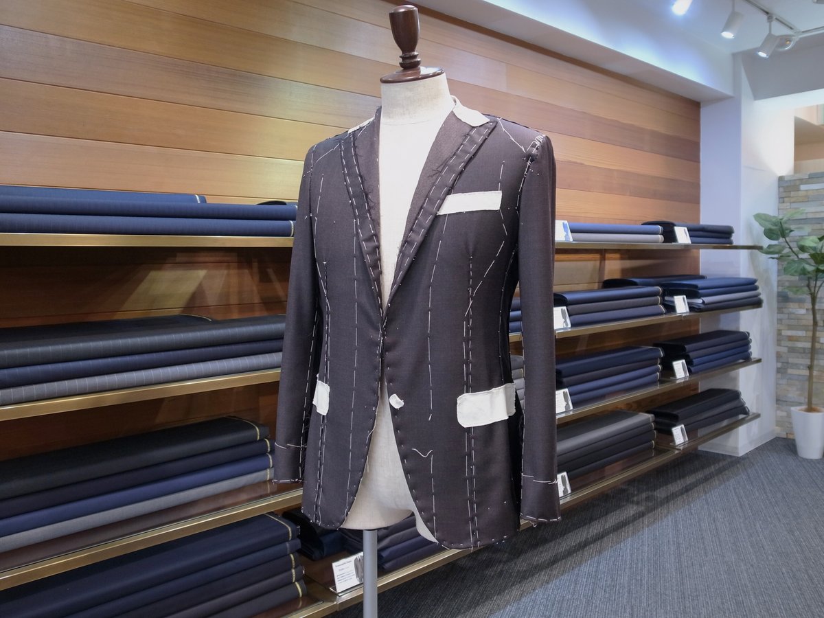 オーダースーツの仮縫い。必要？不要？そもそも、どんなもの？老舗テーラーの考え。｜Supremo_ginza