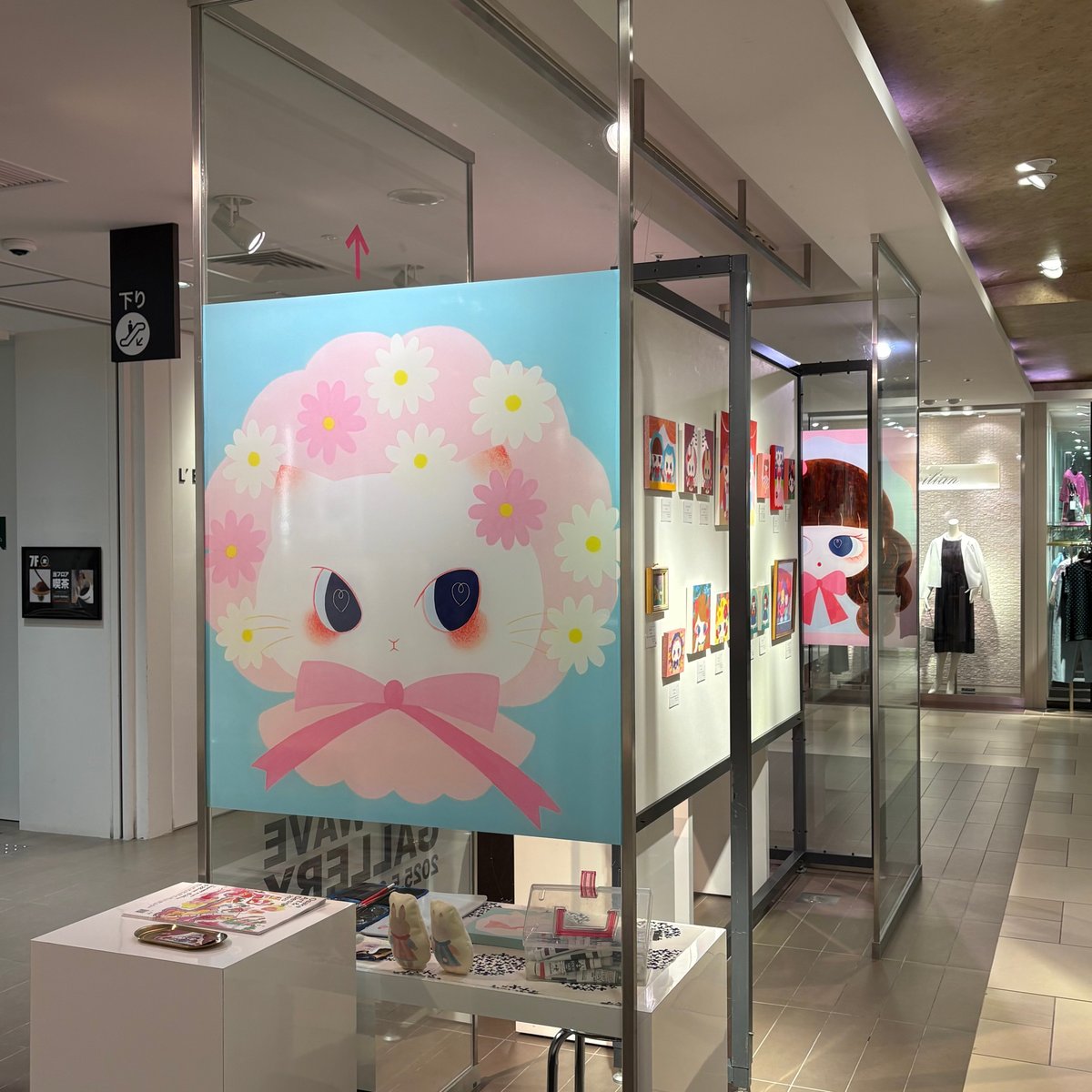 画家・河本絢香さんの描く「強くてかわいい」の世界 - NEW WAVE GALLERY 展示レポ｜シロイ