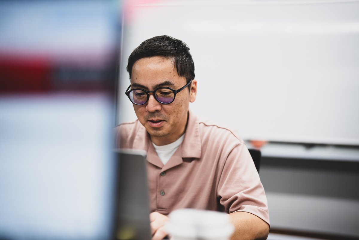 社員インタビューADGRAPHY#03入社3年目の男-中園 昌志-｜佐藤 弘明｜Hiroaki Sato