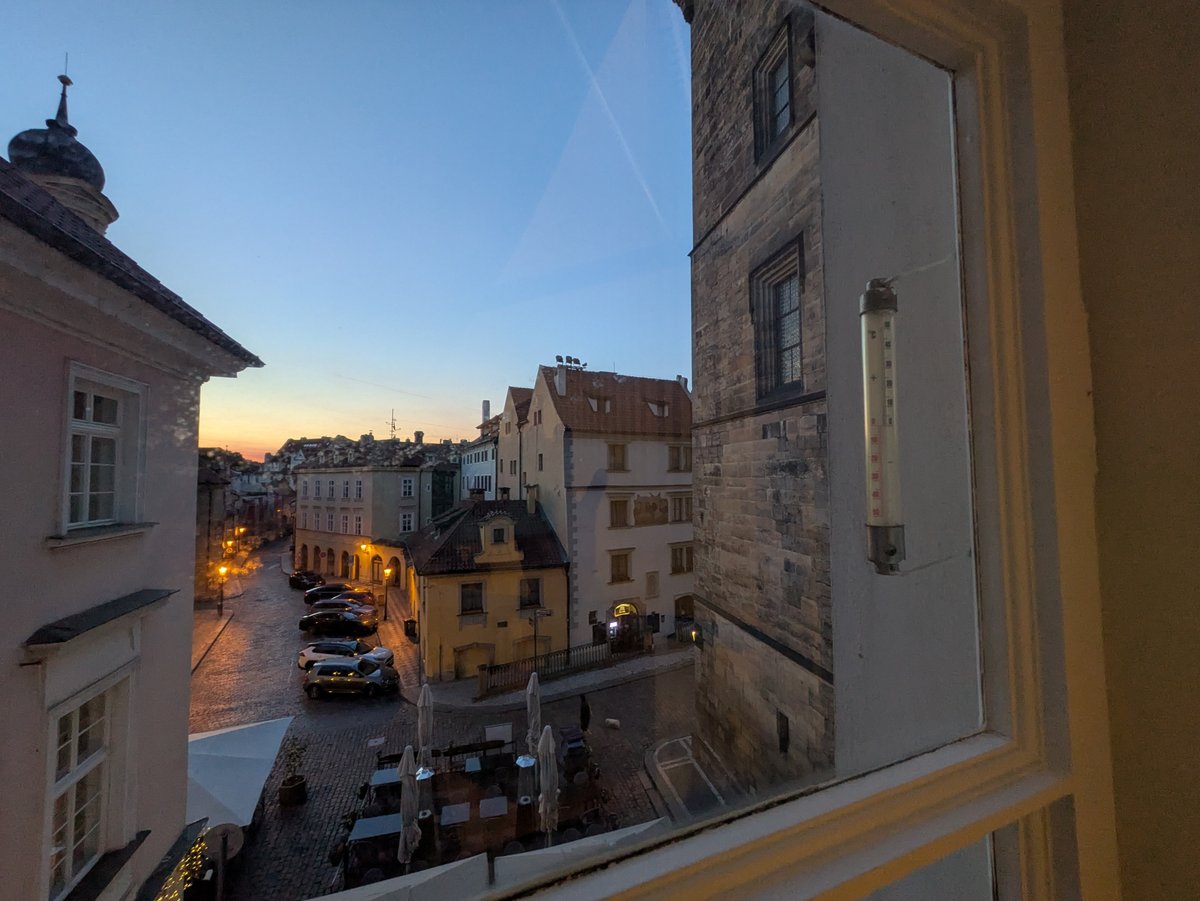 【Facebookとは、ノンフィクション……まさか？】｜Tamaki Minto