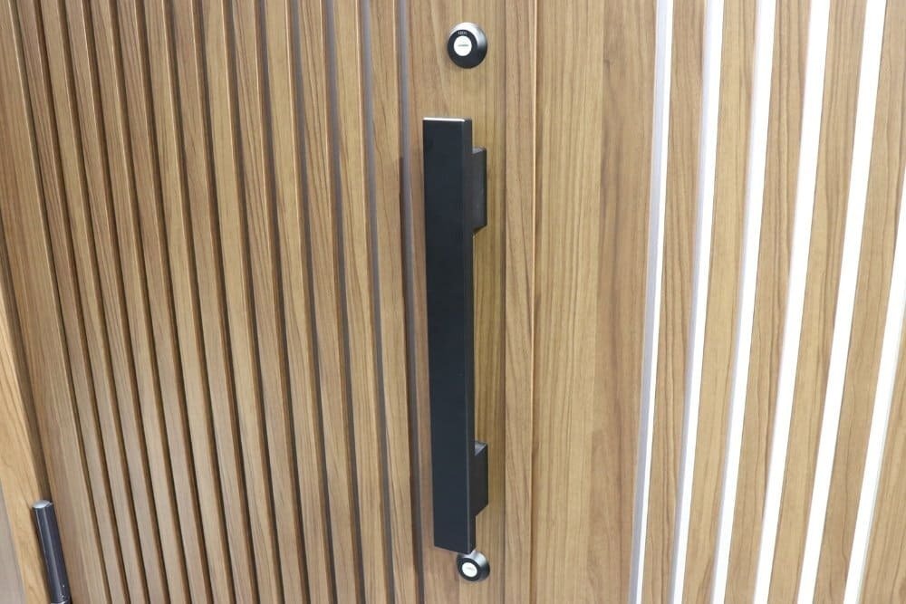 関西エクステリアフェア2025｜LIXIL｜新商品「開き門扉AX」＆「FamiLock」をご紹介！｜エクスガーデンナビ(エクステリアとガーデンのお店)