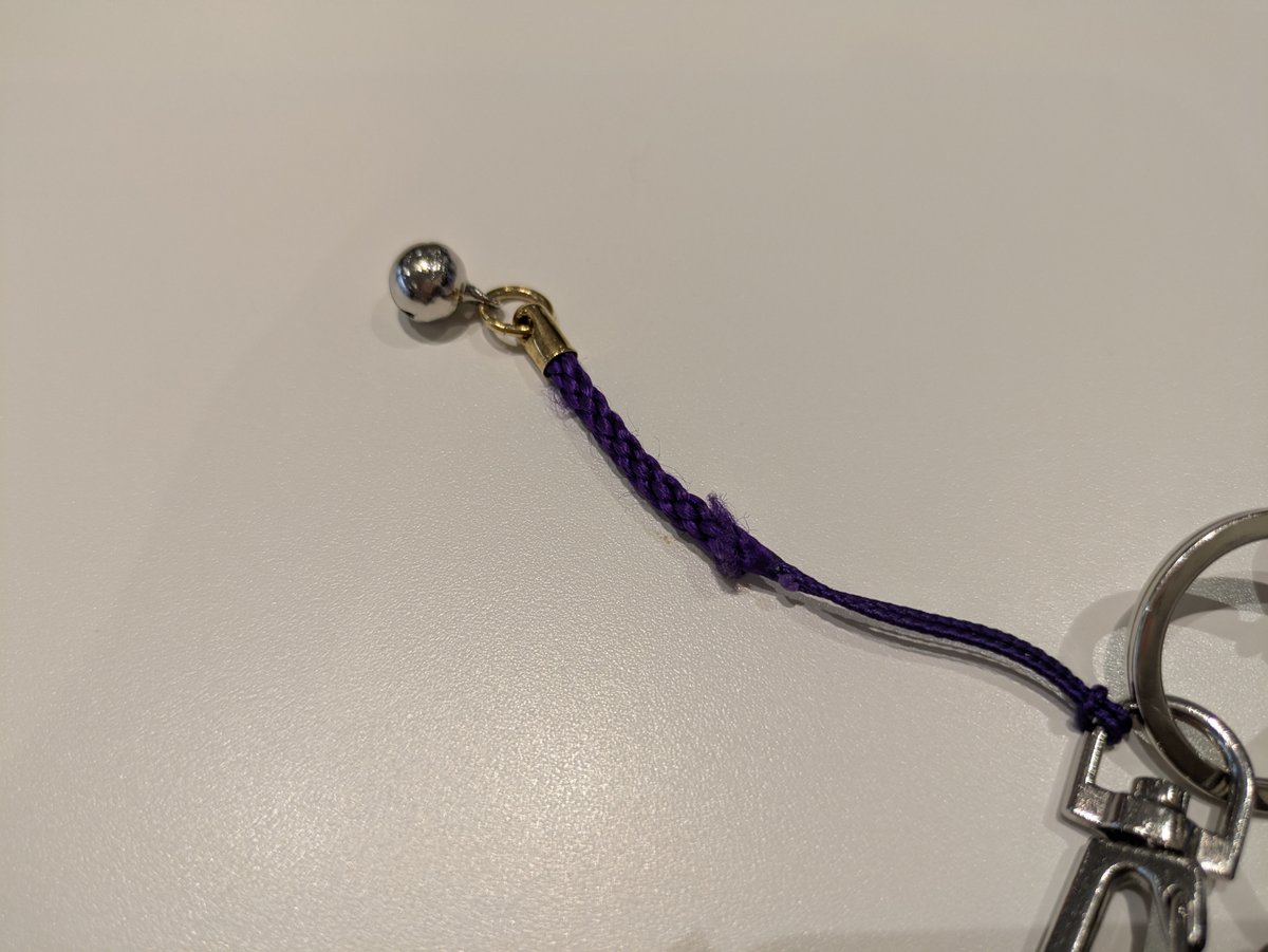 赤ベコ！脱走(^_^;)｜arinco_house202