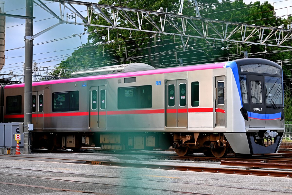 京成電鉄松戸線 80000形・N800形の京成カラーが同時公開される｜隣の芝生は隣の芝生