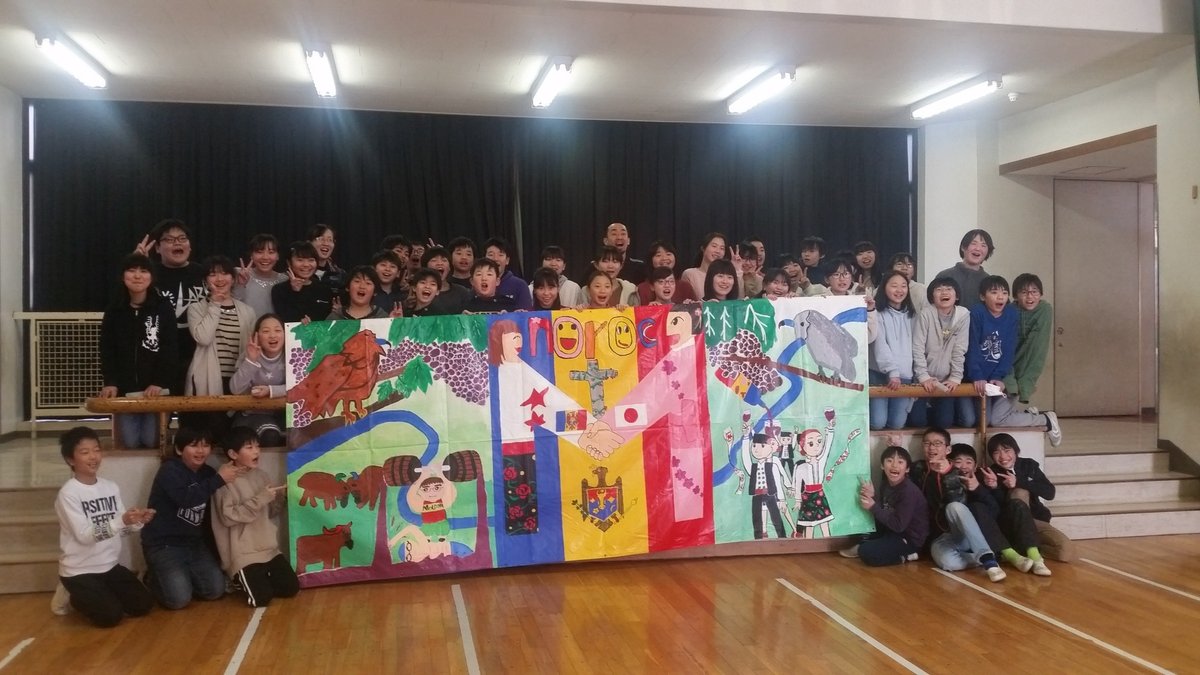 万博会場に東御市のこどもたちが描いた壁画が飾られているらしい｜長野県東御市（公式）