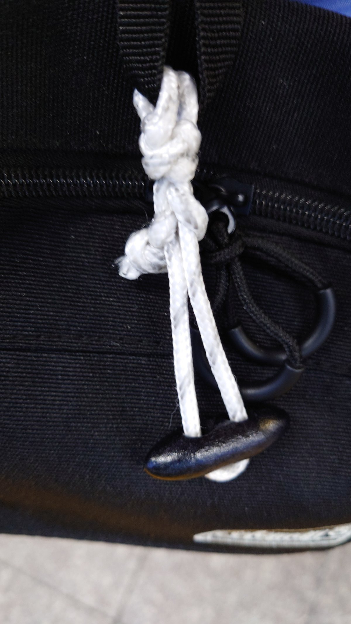 カメラバッグに詰め込んで｜MITSUDA Tetsuo