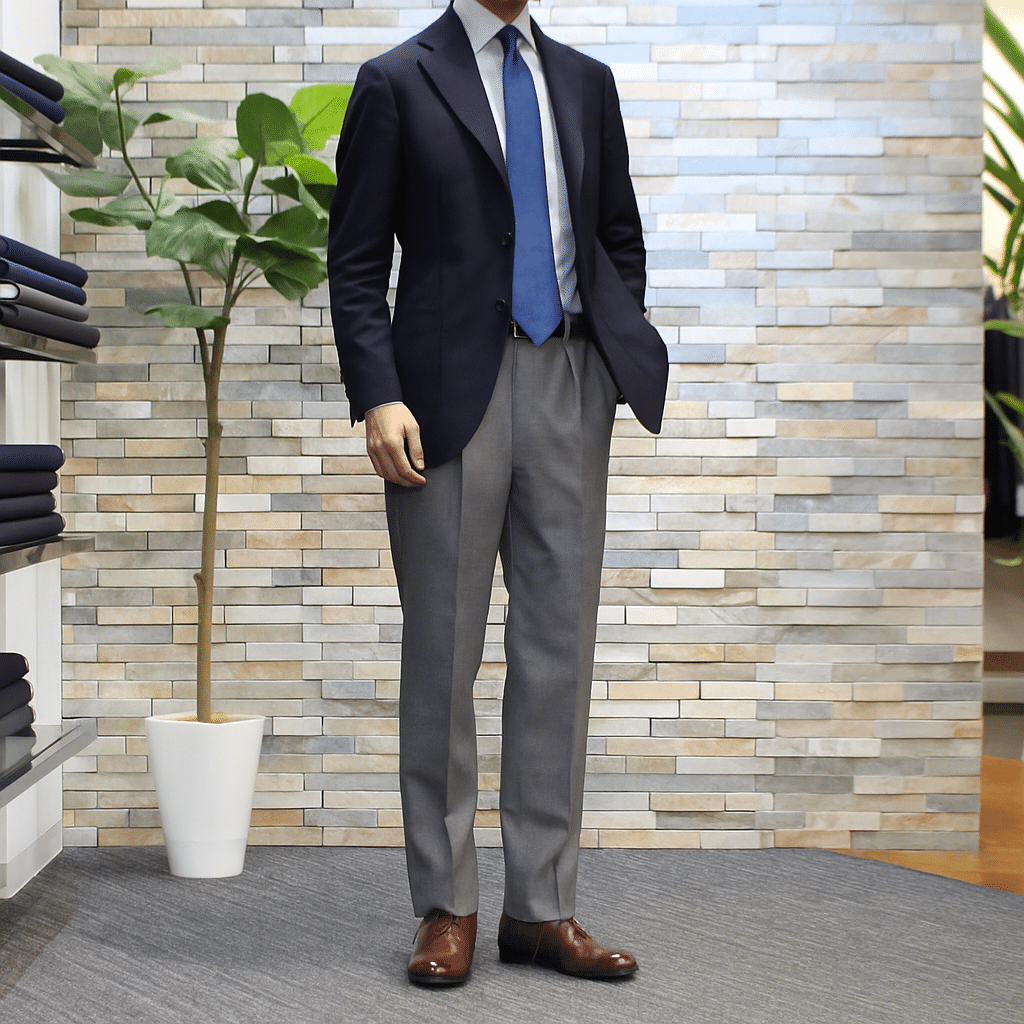 ネイビージャケットだけあればいい。灼熱のビジネススタイル攻略法。｜Supremo_ginza