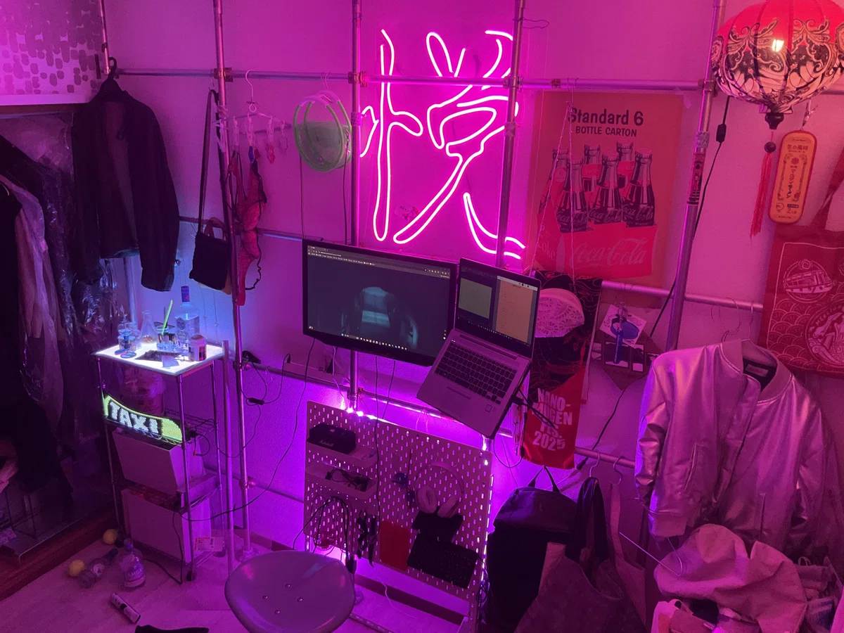 Self-Introduction of a Manga Artist Who Loves Cyberpunk｜susano