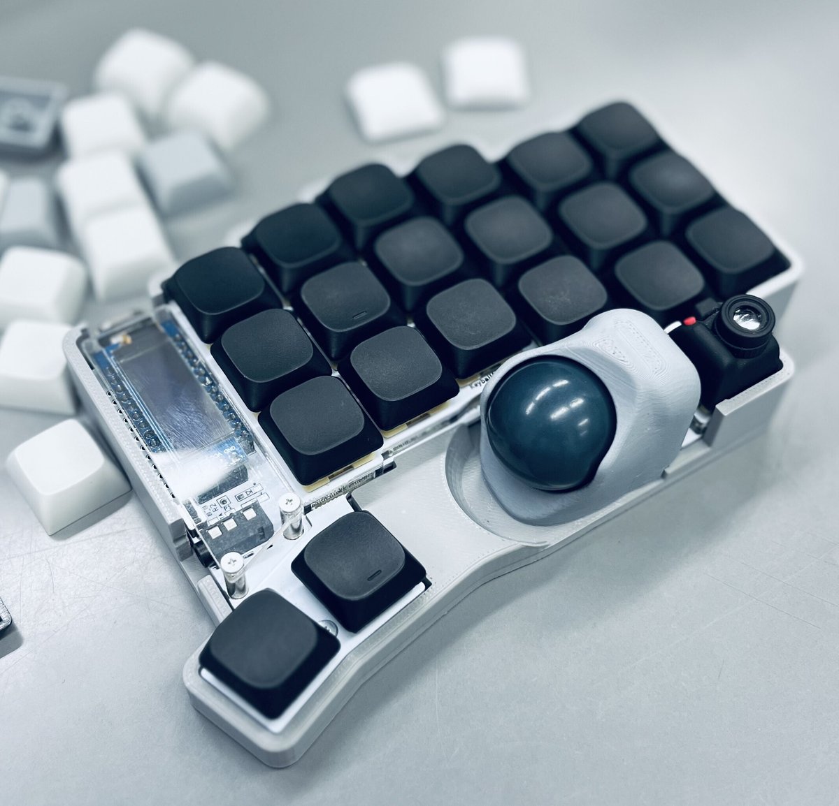 SMOLO KEYCAPS｜MX互換の無刻印ロープロキーキャップ｜mame