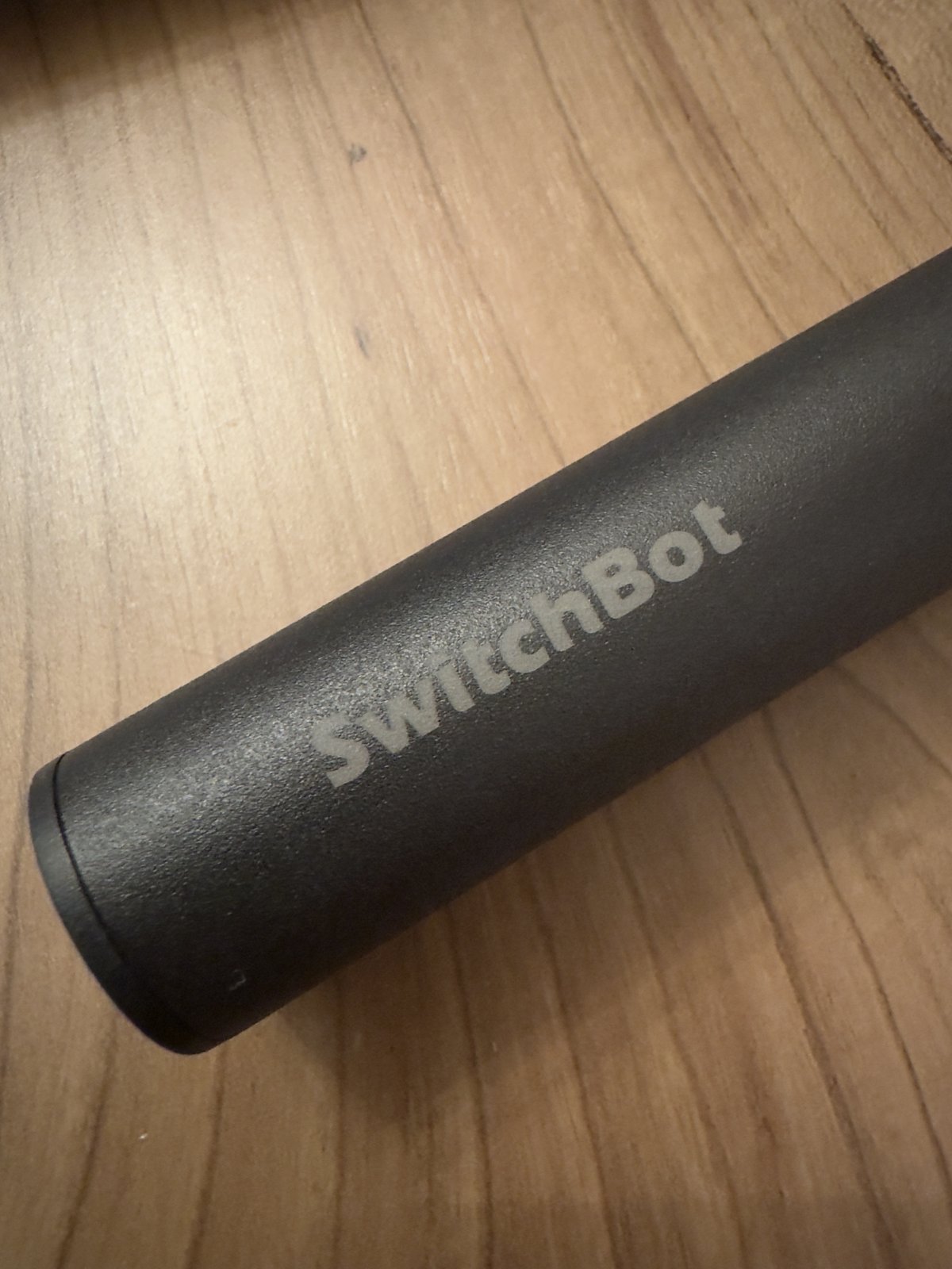 SwitchBot フロアライト徹底レビューQOLが上がる、スマートな“光のパートナー”｜MARU Smart