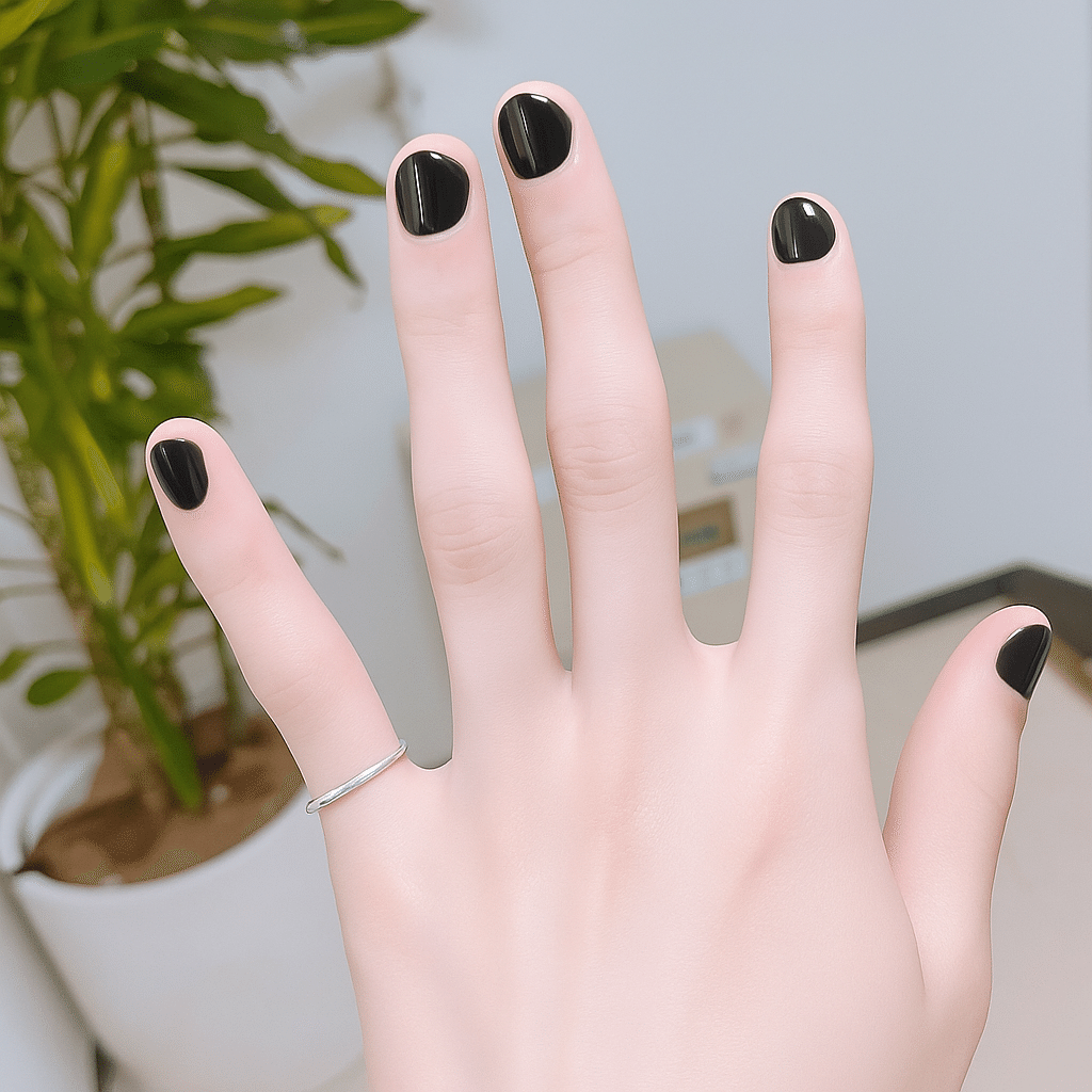 【挑戦記#01】男がネイル？って思ってた俺が、メンズネイルに挑戦してみた話｜Takuma 🏟️草野球チーム監督