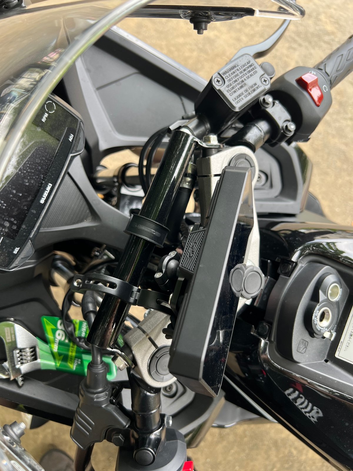 GSX-R125/R150 goworks トップブリッジを取り付ける！ ｜鈴菌ワクチン培養所