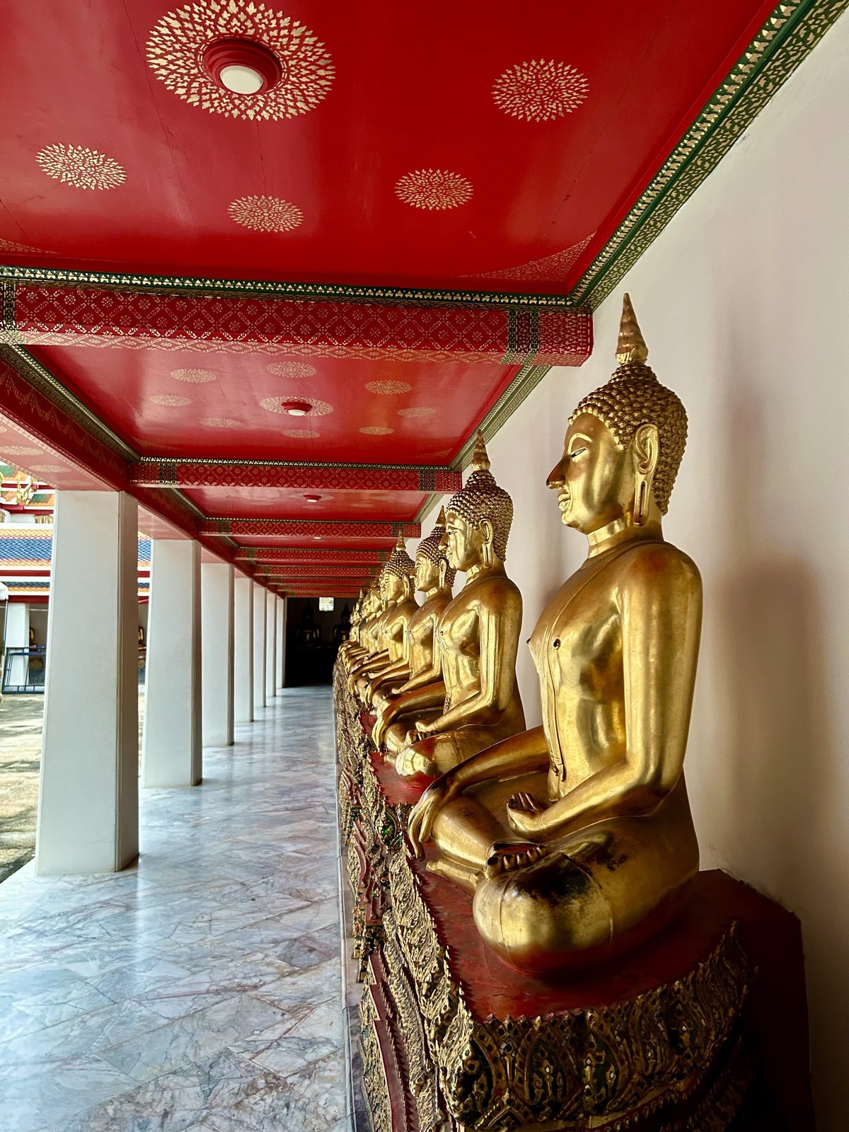 【バンコク旅行記】輝く神話の国を訪ねて｜ayano_leizei 冷泉あやの