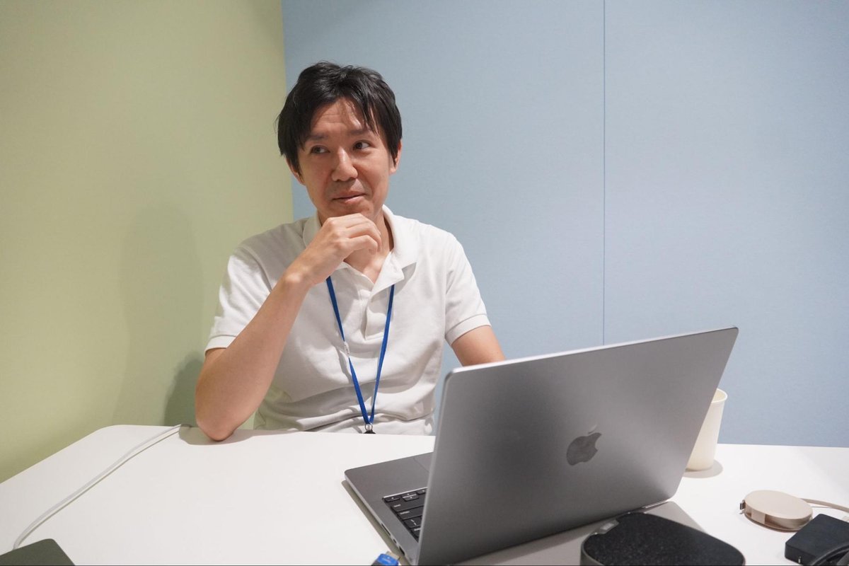 なぜ「Devin」「Cursor」「ChatGPT」「Claude Code」をテクノロジー部門全員に配布したのか？｜Hacobu 公式note